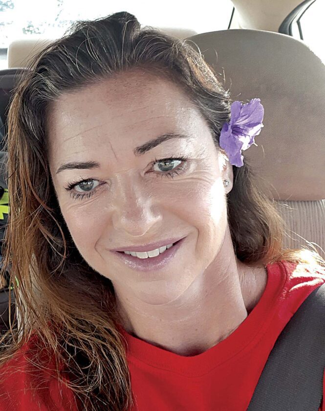 10 West Zone teachers among Golden Apple Finalists - Cape Coral Breeze